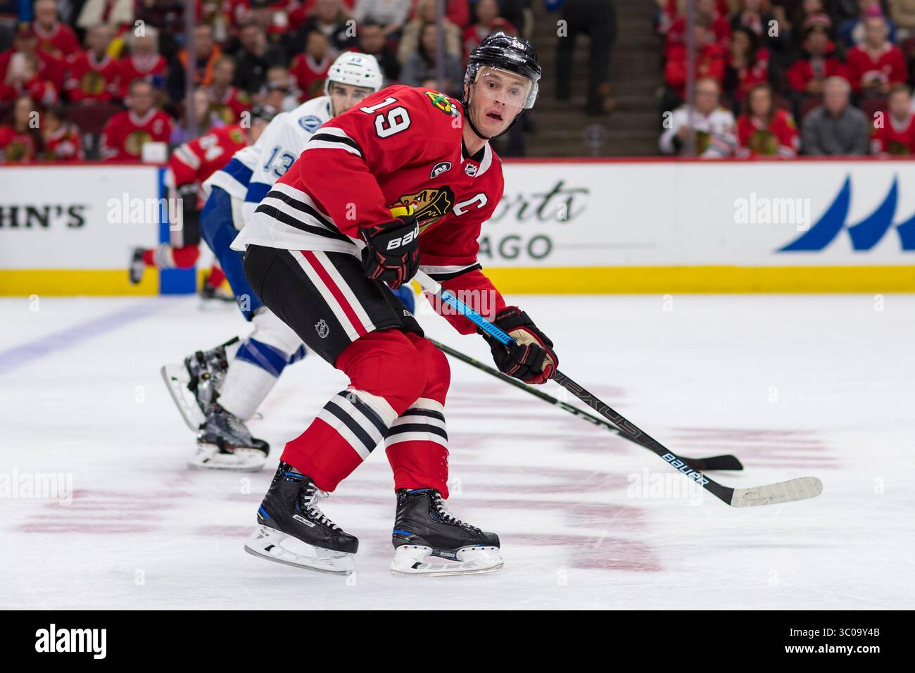October 21, 2018: Chicago, Illinois, U.S. - Blackhawk #19 Jonathan ...