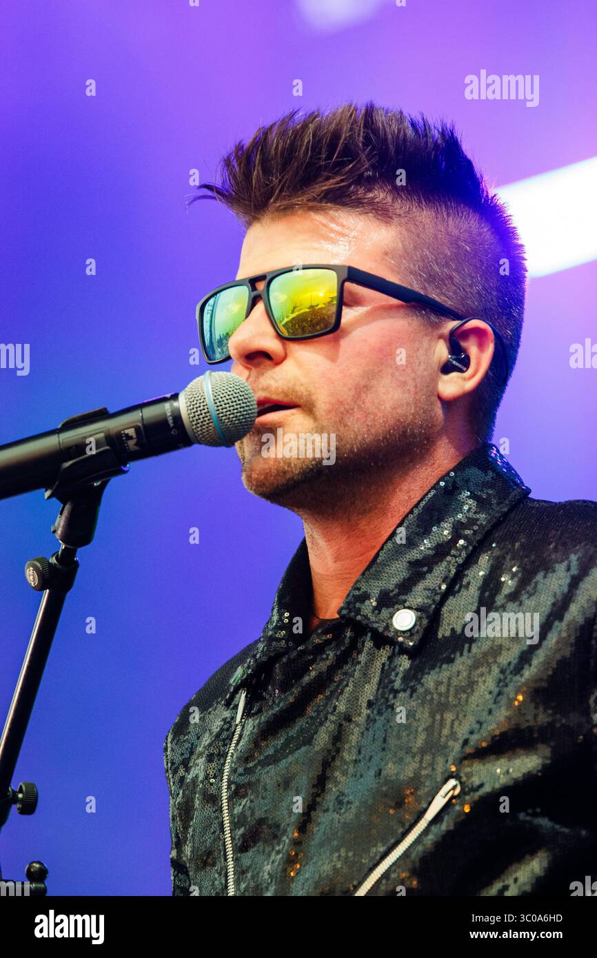 Jason Parsons performs as part of USS (Ubiquitous Synergy Seeker) at K ...