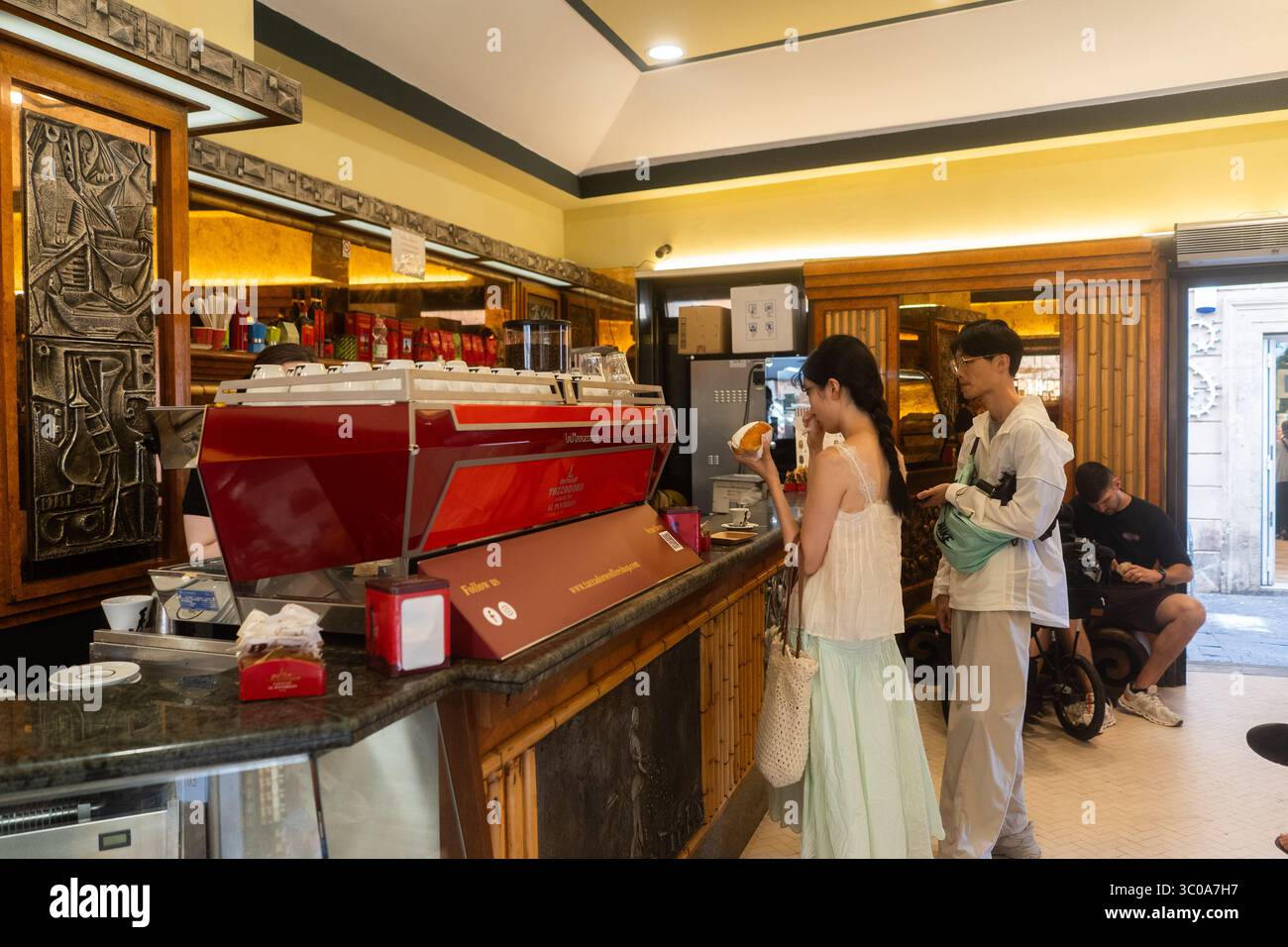 Coffee counter rome hi-res stock photography and images - Alamy