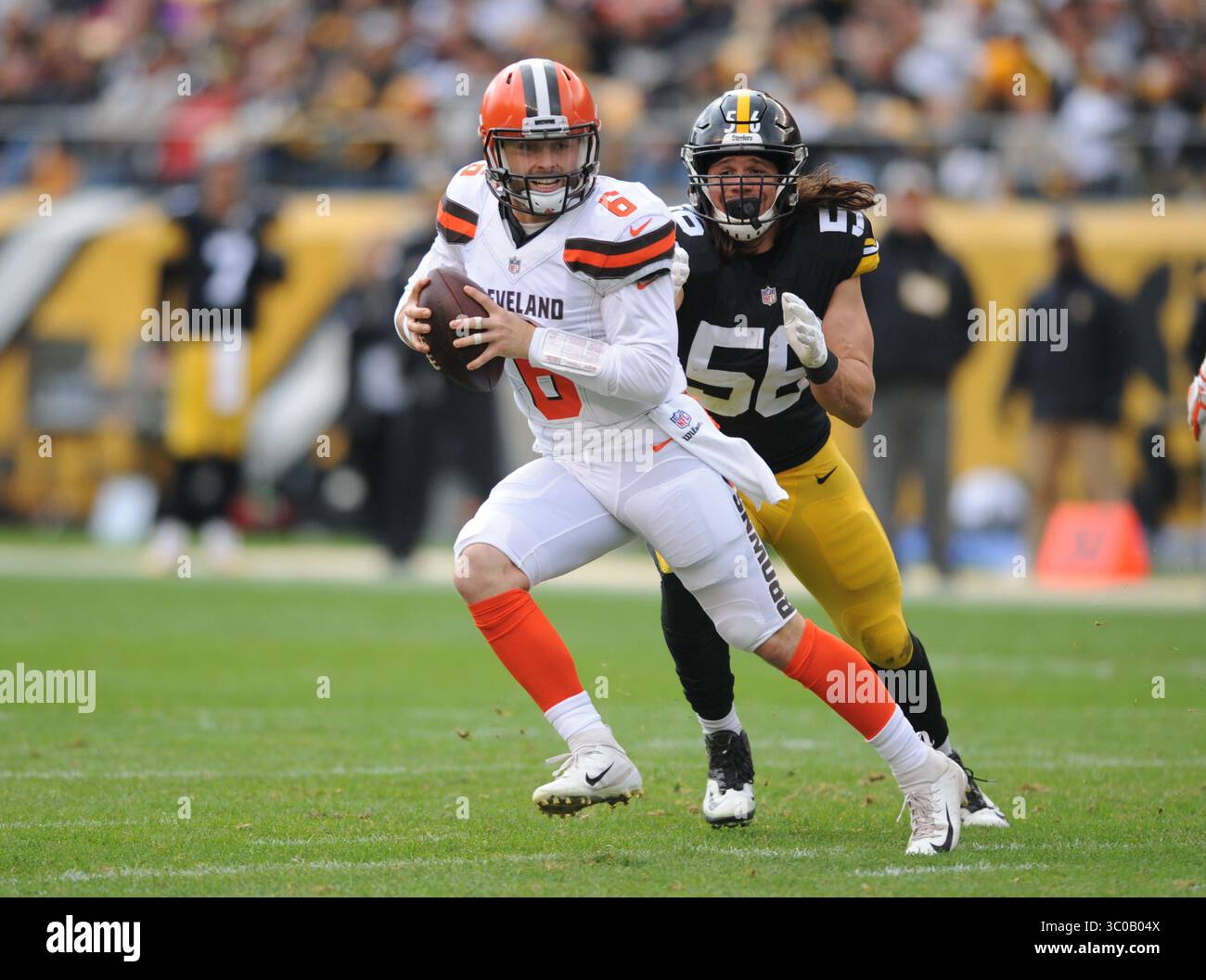October 28th, 2018: Steelers #56 Anthony Chickilllo and, Browns #6 ...