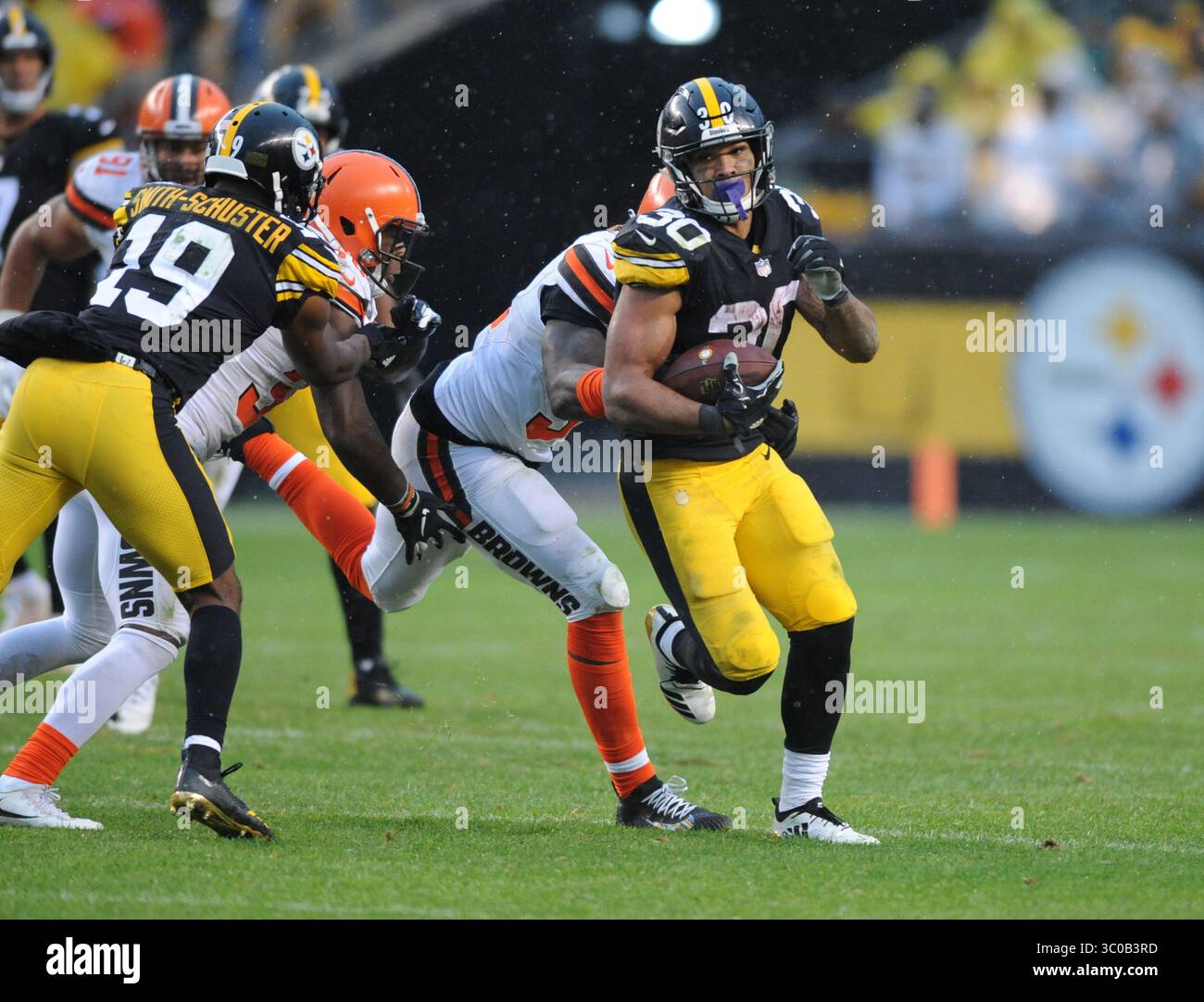 October 28th, 2018: Steelers #30 James Conner during the Pittsburgh ...