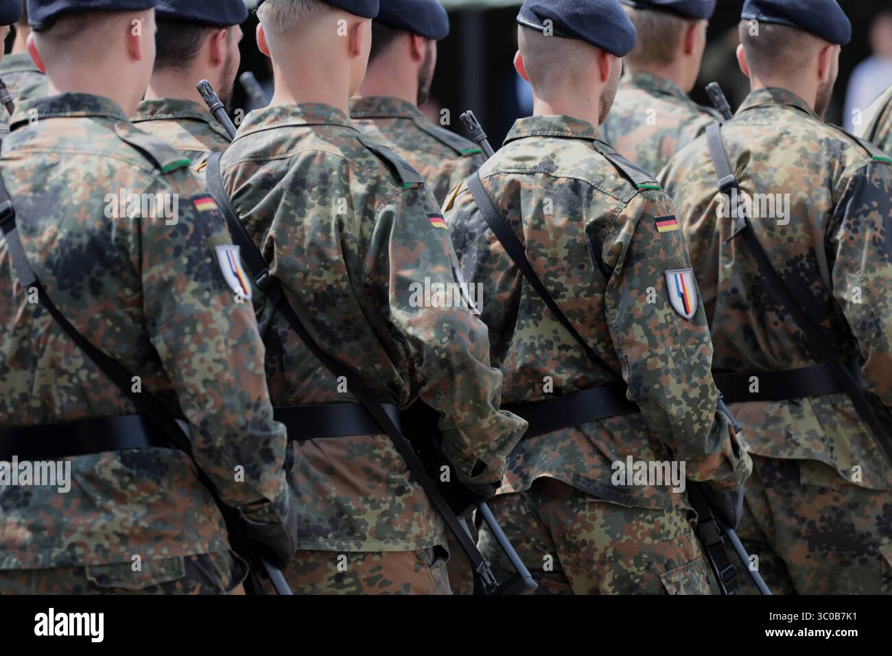 Soldaten des Jägerbataillons 292 JgBtl 292 der Bundeswehr in ...