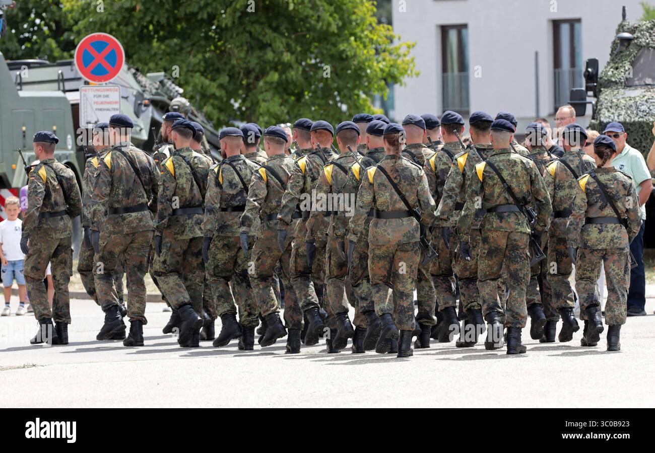 Soldaten des Jägerbataillons 292 JgBtl 292 der Bundeswehr in ...