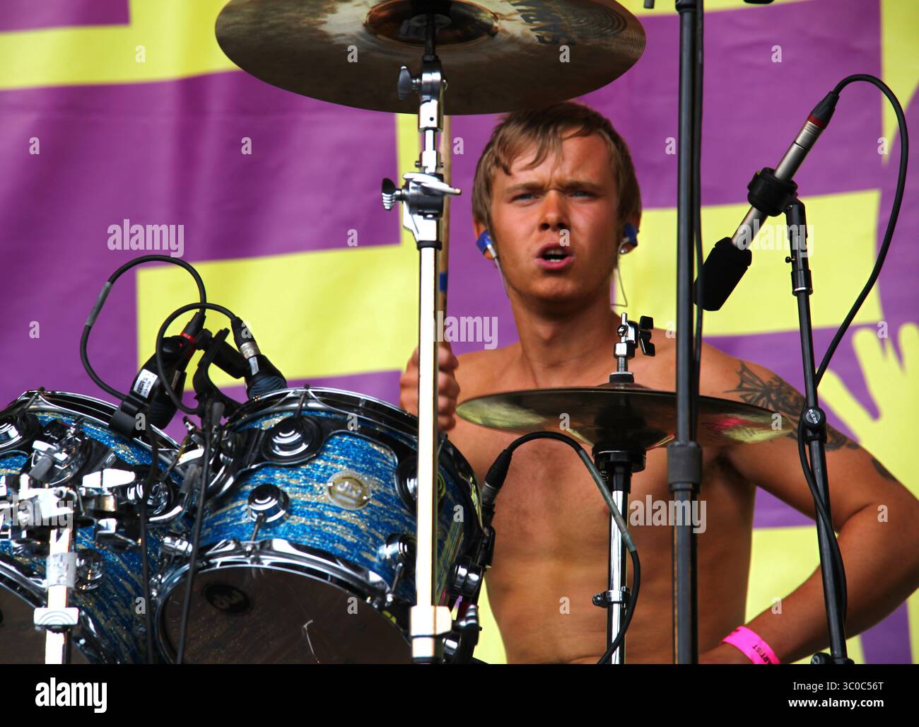 Everybody Looks Famous at Midlands Music Festival in Tamworth - 18 July ...