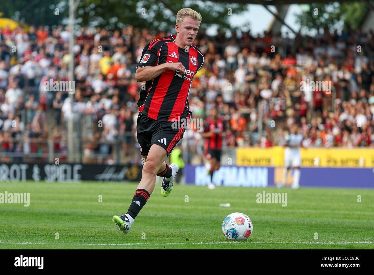 Fußball Testspiel - FSV Frankfurt - Eintracht Frankfurt am 19.07.2025 ...