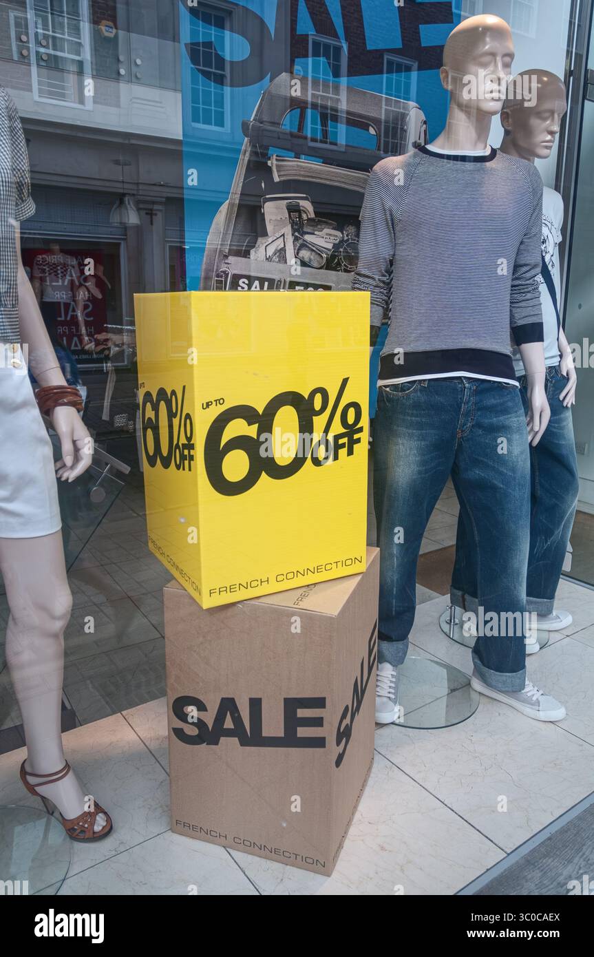 Limited clearance signs hi-res stock photography and images - Alamy