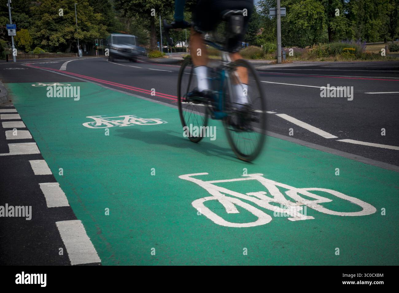Cycle lane symbol painted hi-res stock photography and images - Alamy