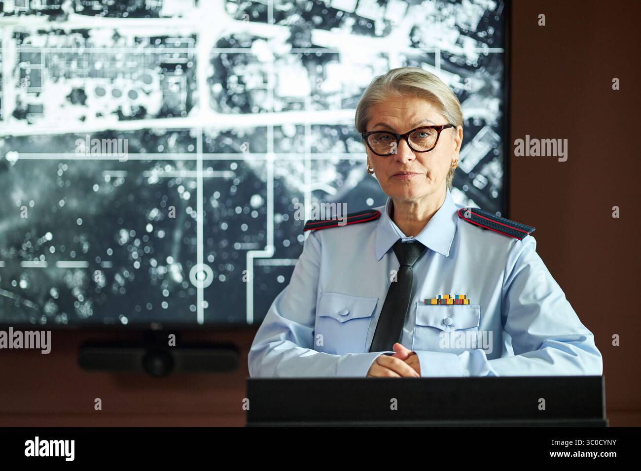 Police briefing map hi-res stock photography and images - Alamy