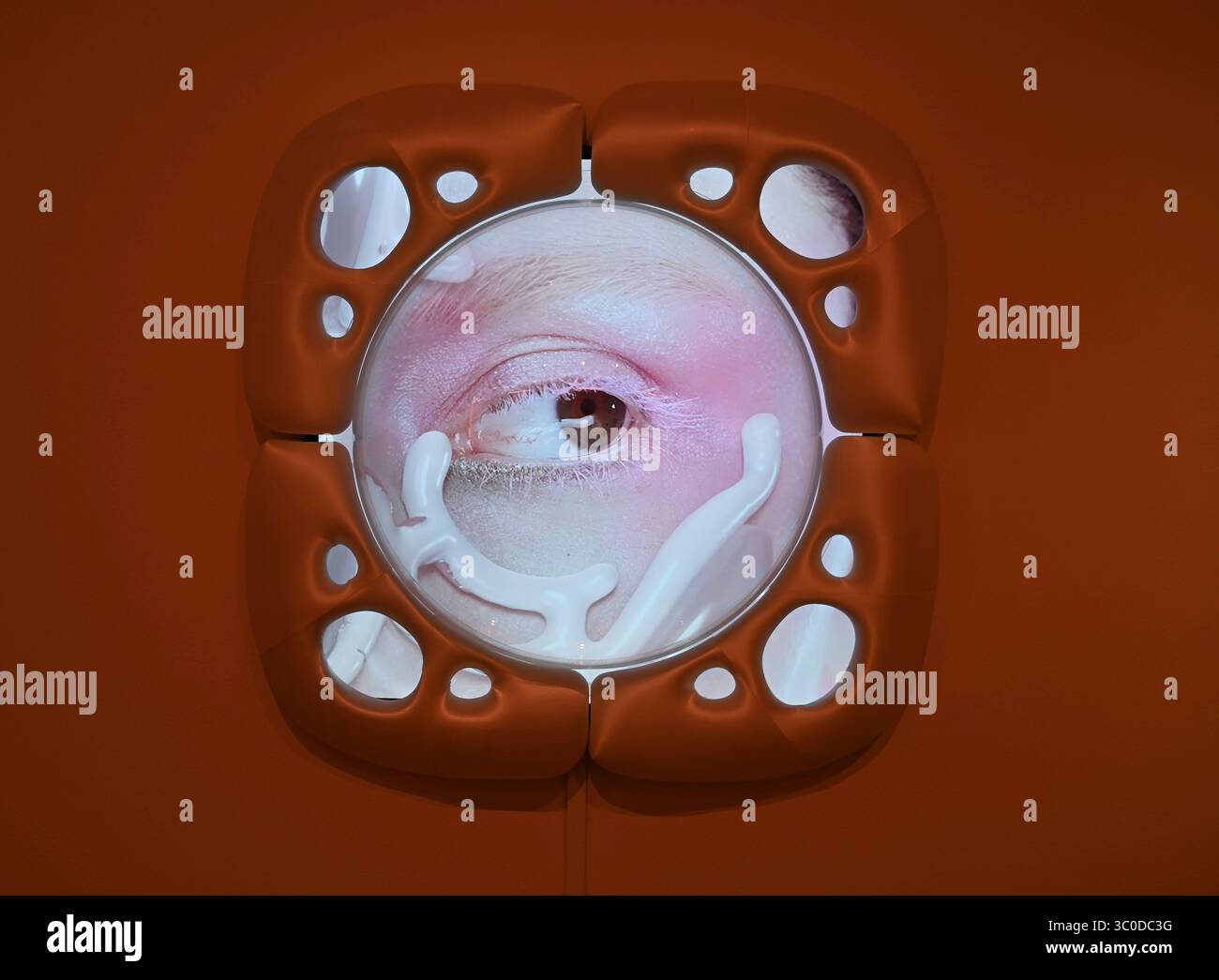 As part of Somerset House’s 25th birthday programme, Virtual Beauty ...