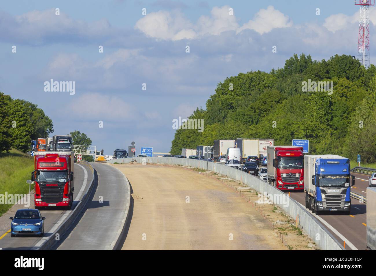 Motorway construction site A4, the busy A4 near Dresden has to be ...