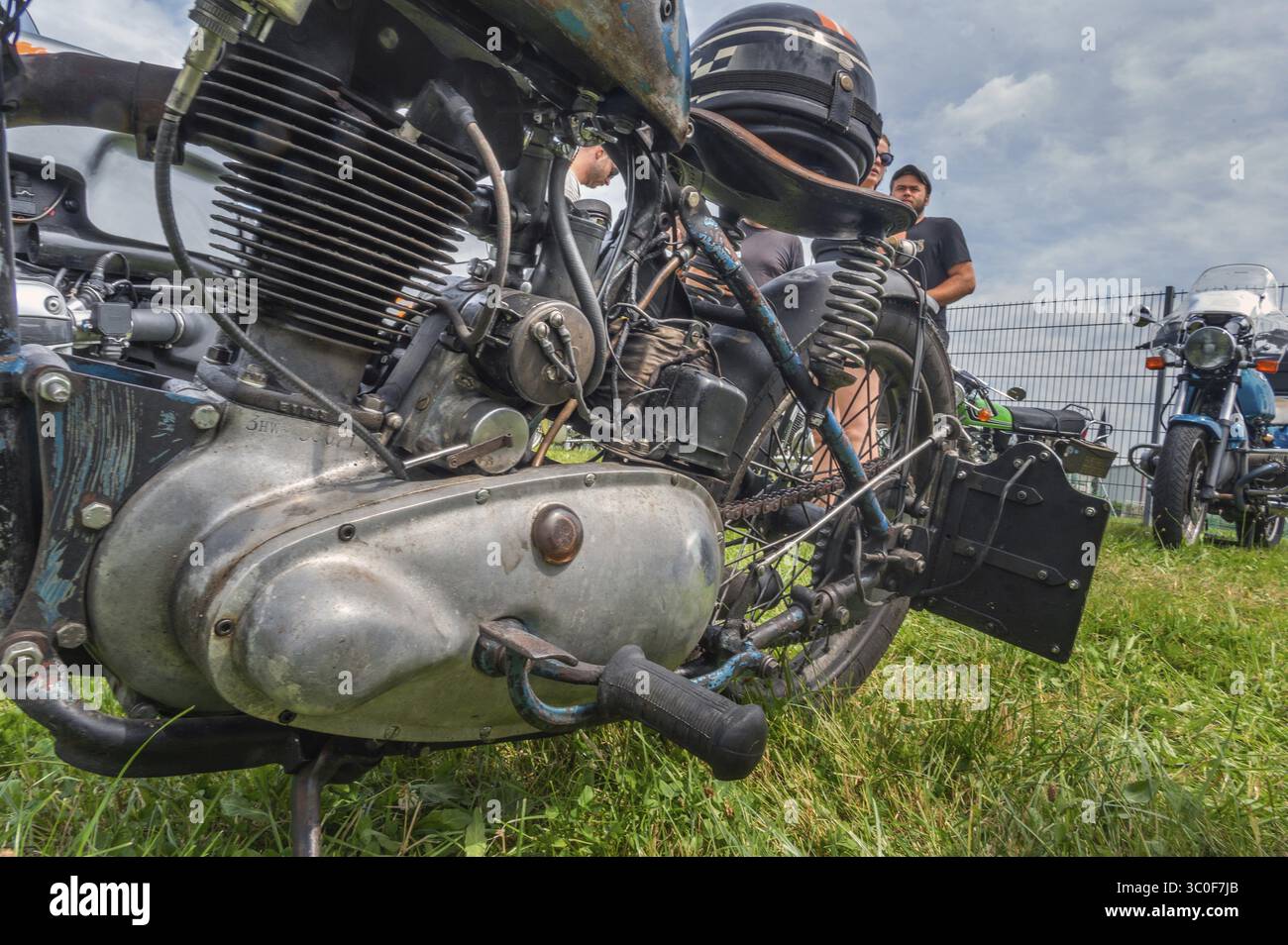 Oldtimer meeting, motorbike Triumph 3HW, from 1943, 15 HP, 350 cc, in ...