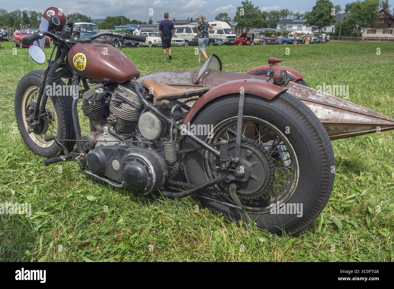 Oldtimer meeting, motorbike Harley Panhead from 1949, 54 hp, 1200 cc ...