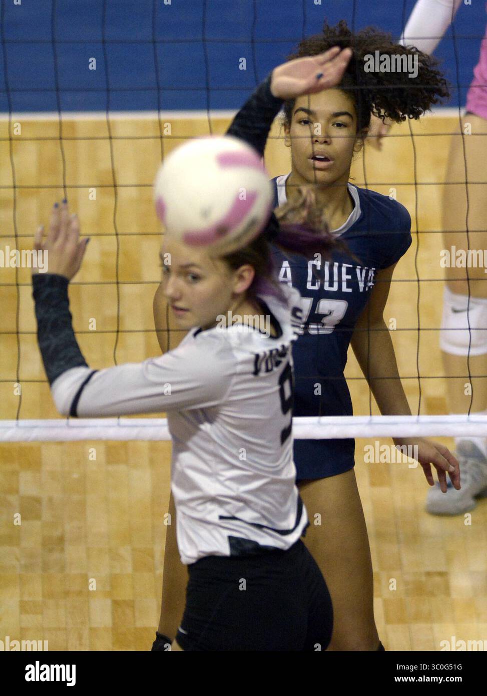 November 16, 2018 - U.S. - ASEC -- La Cueva's Mariana Sharp, 13, and ...