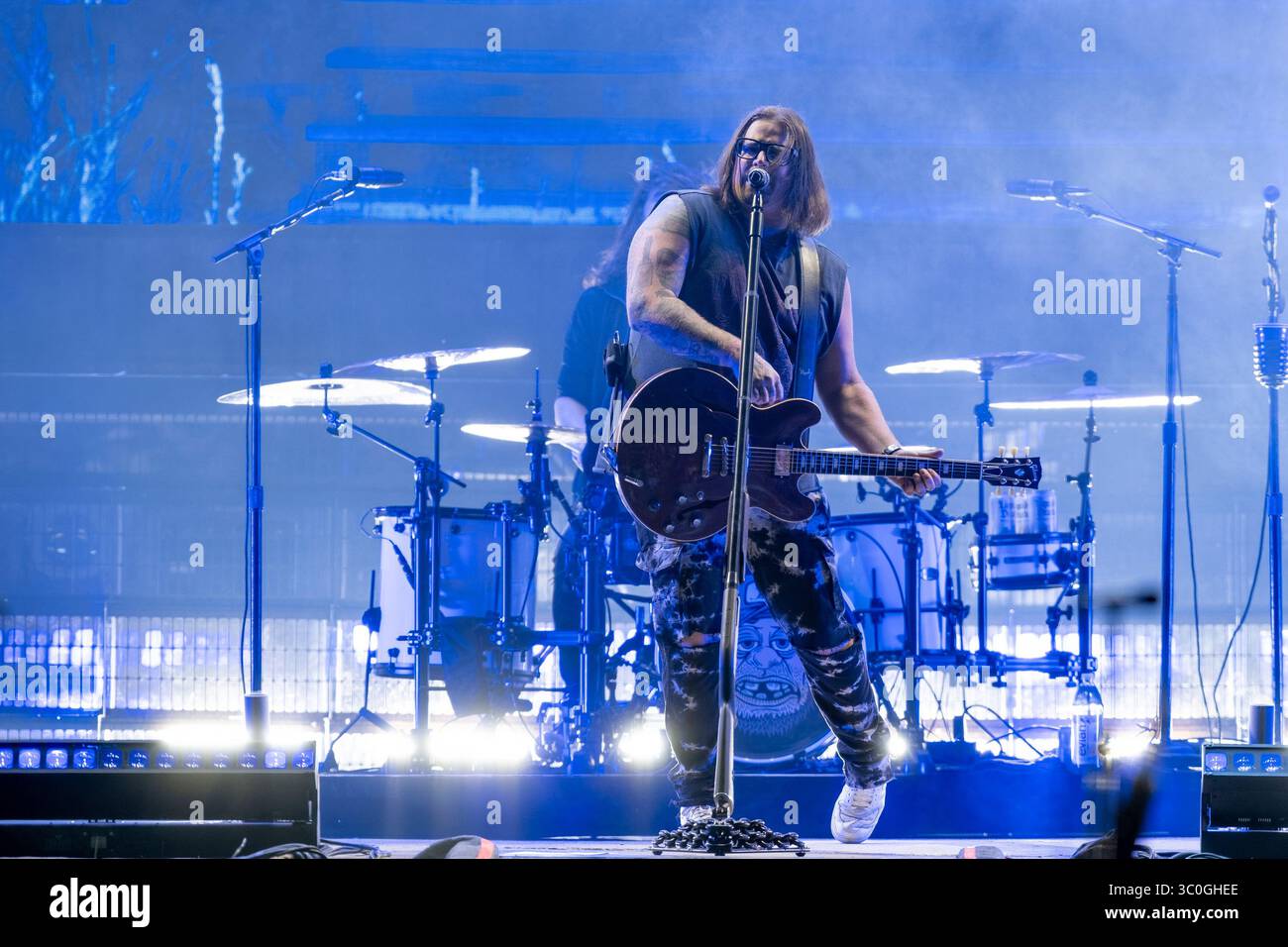 Musician Hardy (Michael Hardy) during the Country Thunder Music ...