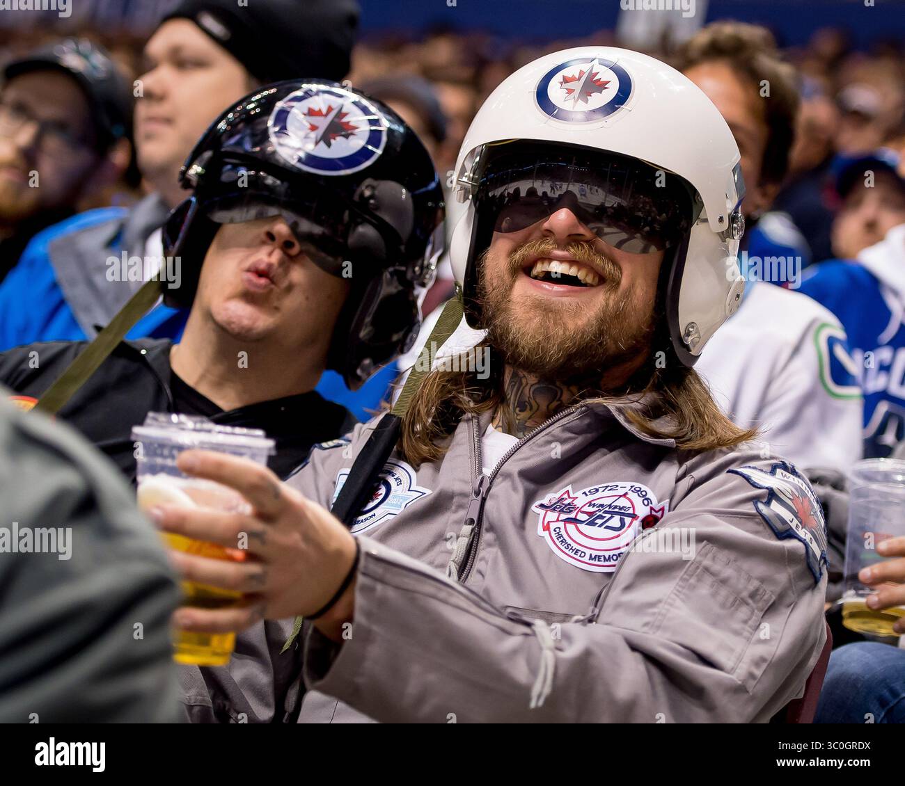 Jets fans cheering hi-res stock photography and images - Alamy