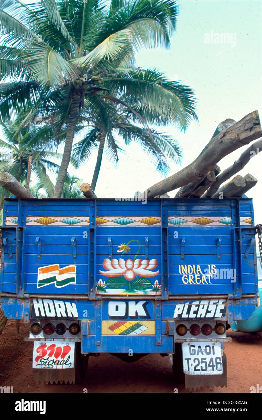 Vehicle registration plates of india hi-res stock photography and ...