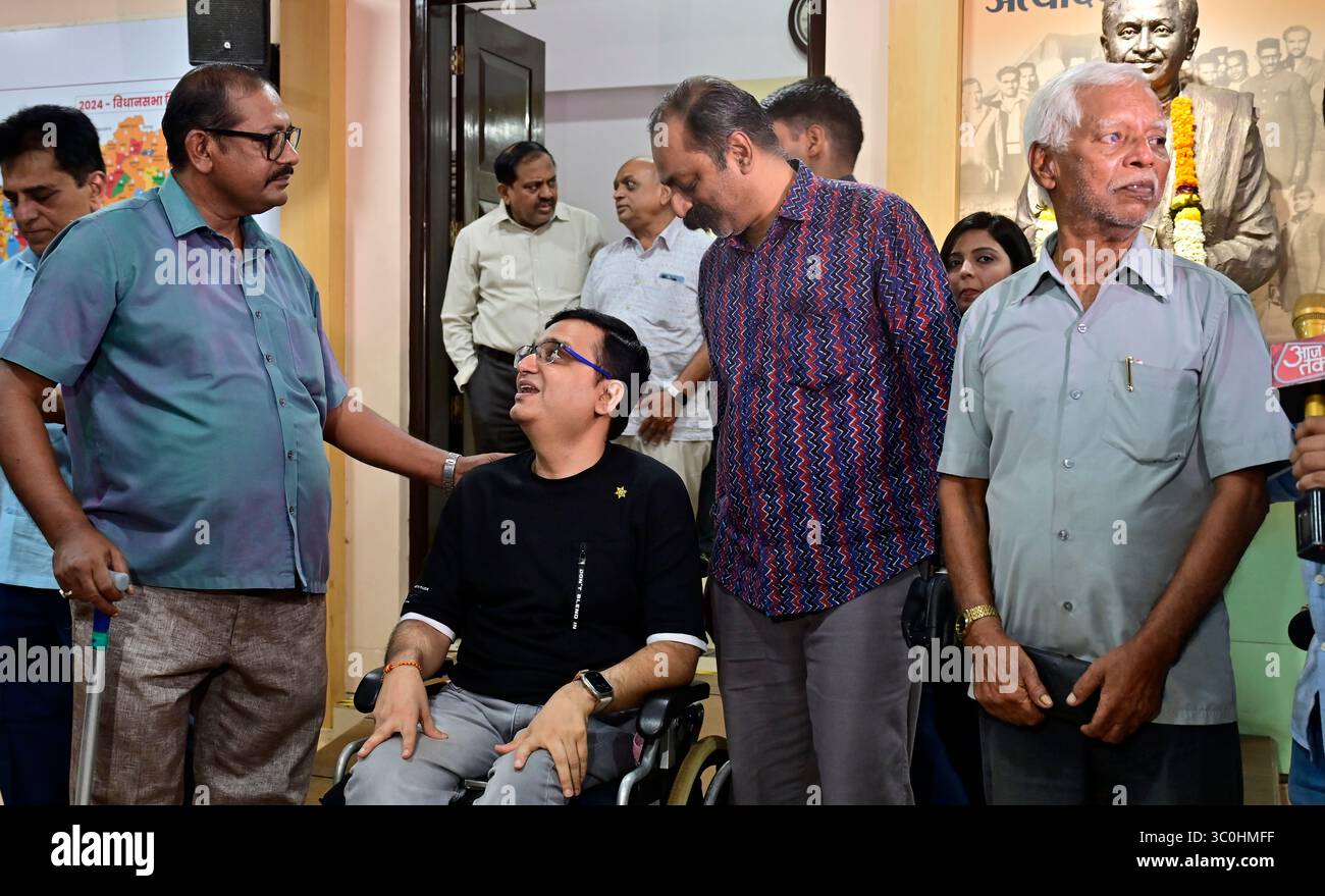 MUMBAI, INDIA - JULY 21: Victims of 7/11 train blast Hansraj Kanojia ...