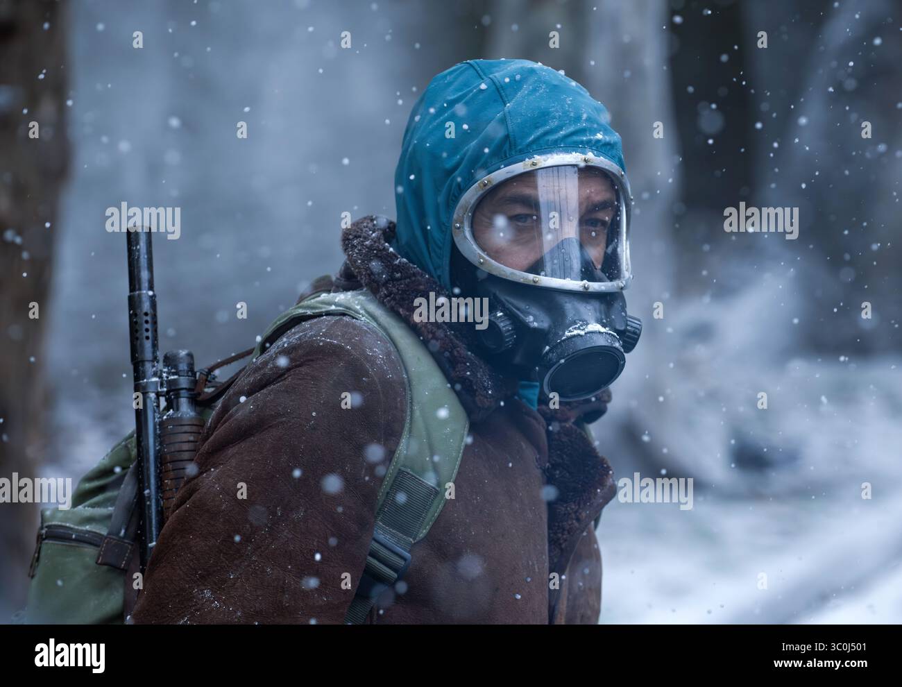 RICARDO DARIN in THE ETERNAUT (2025) -Original title: EL ETERNAUTA ...
