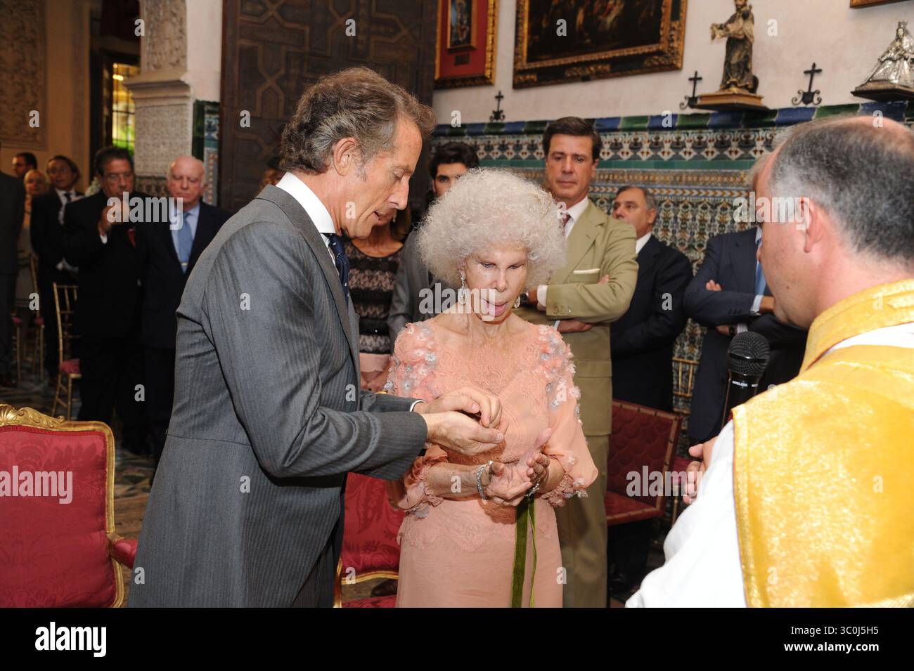 Duchess of Alba and Alfonso Diez wedding at Palacio de Duenas in ...