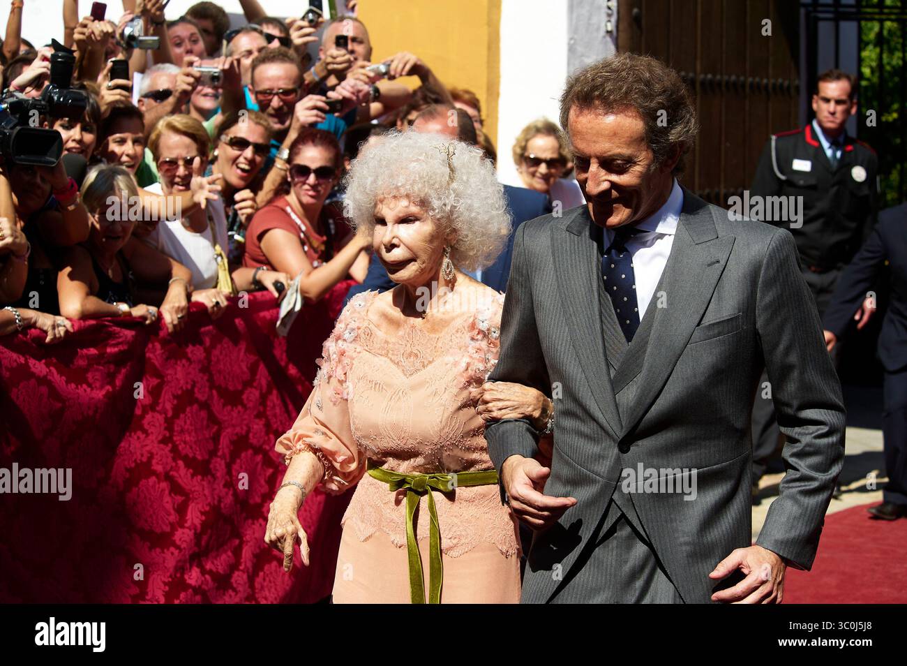 Duchess of Alba and Alfonso Diez wedding at Palacio de Duenas in ...