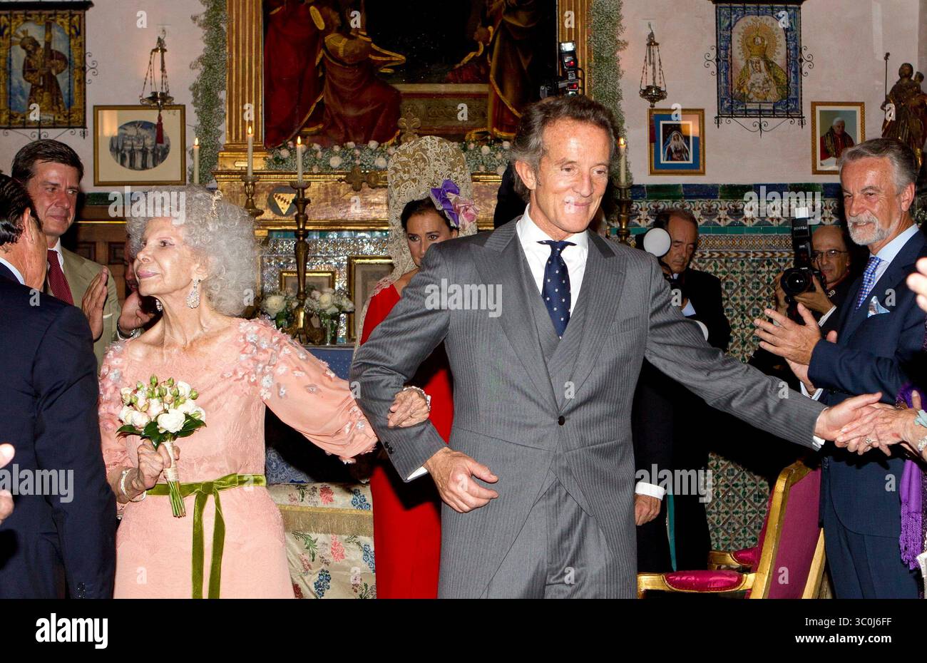 Duchess of Alba and Alfonso Diez wedding at Palacio de Duenas in ...