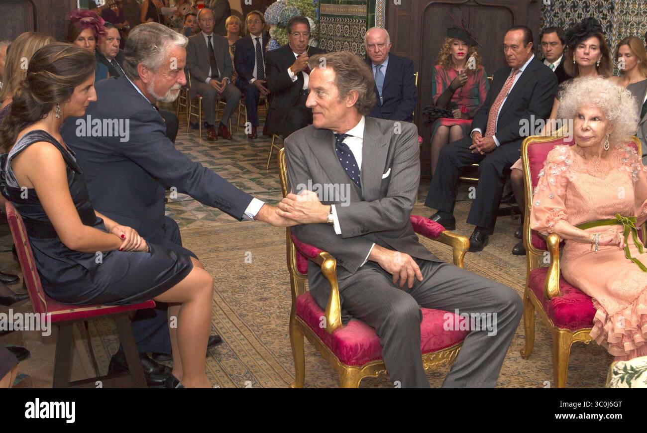 Duchess of Alba and Alfonso Diez wedding at Palacio de Duenas in ...