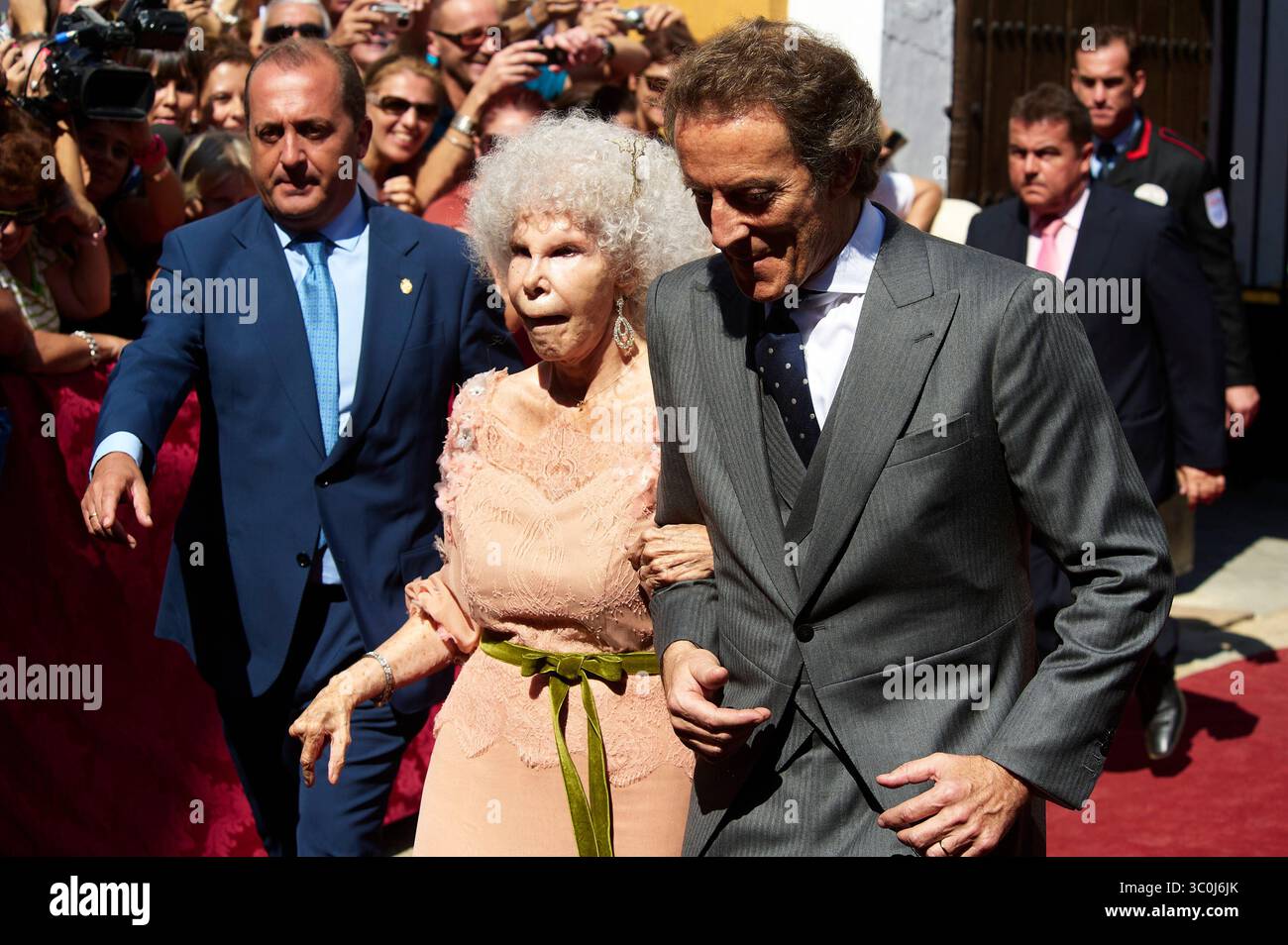 Duchess of Alba and Alfonso Diez wedding at Palacio de Duenas in ...