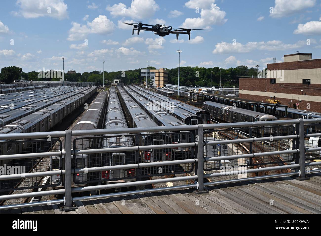 Photo by: NDZ/STAR MAX/IPx 2025 7/21/25 A NYPD drone flies over subway cars as Mayor Eric Adams ...
