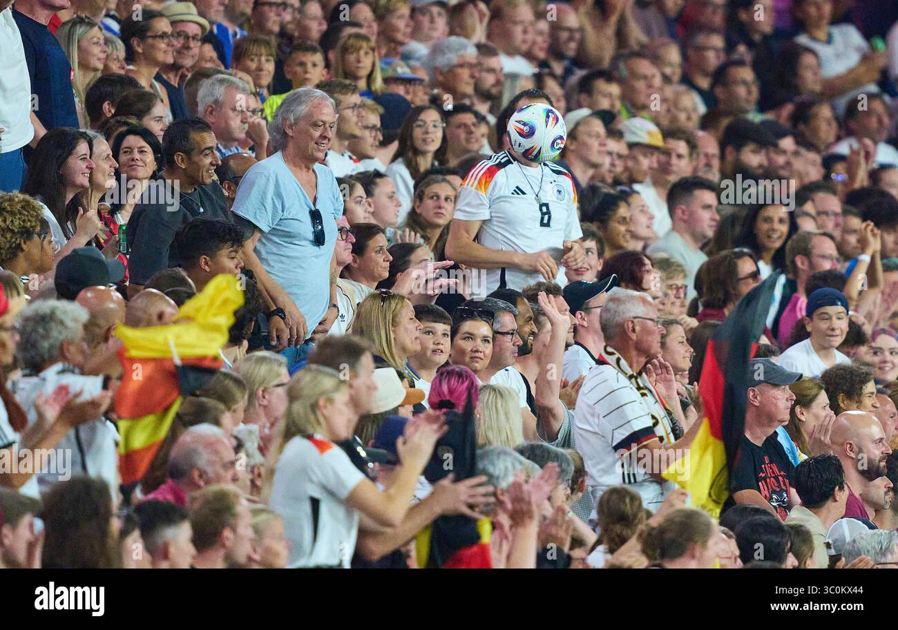 Ball thrown back by fans in the football quarter-final UEFA Women EURO ...