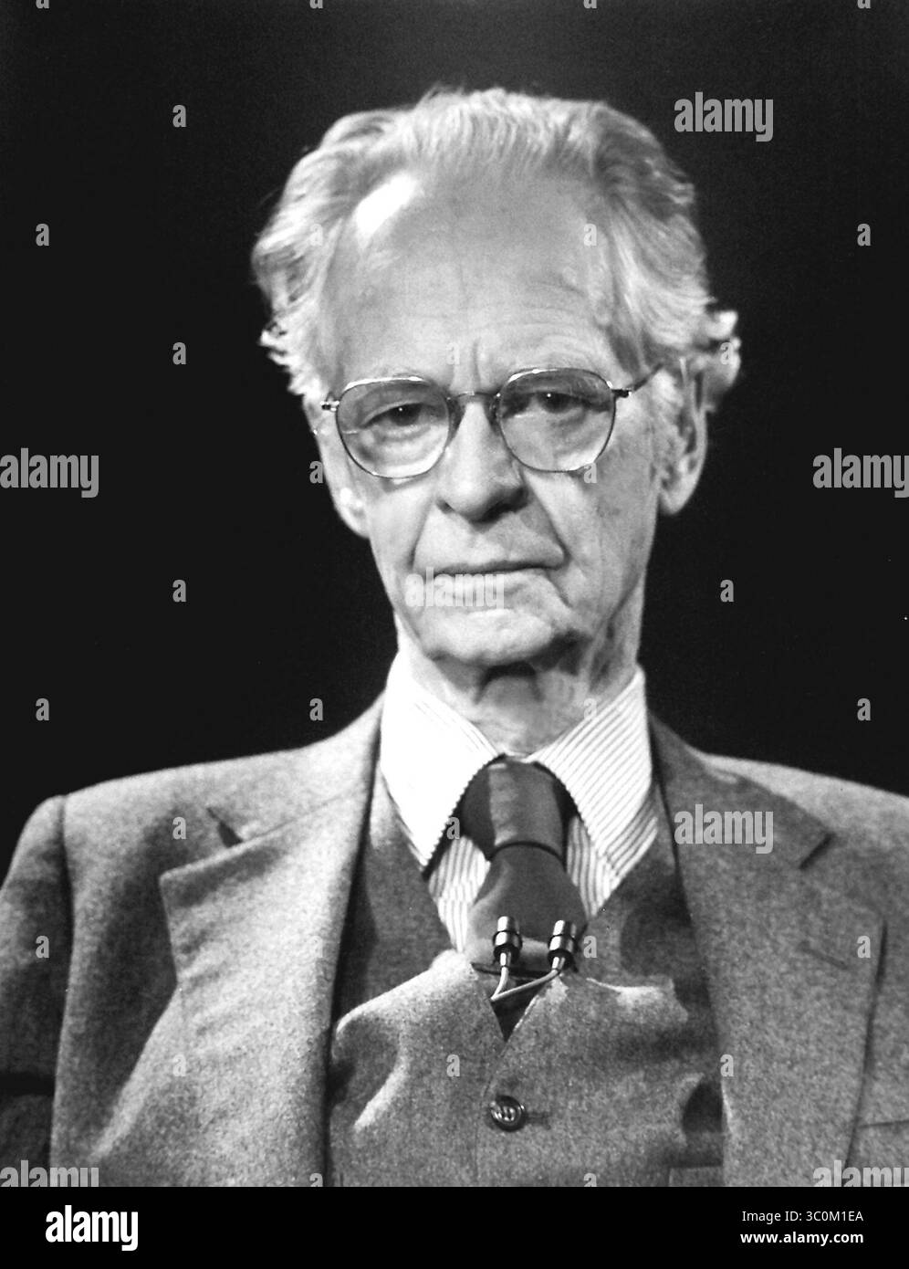 B f skinner hi-res stock photography and images - Alamy