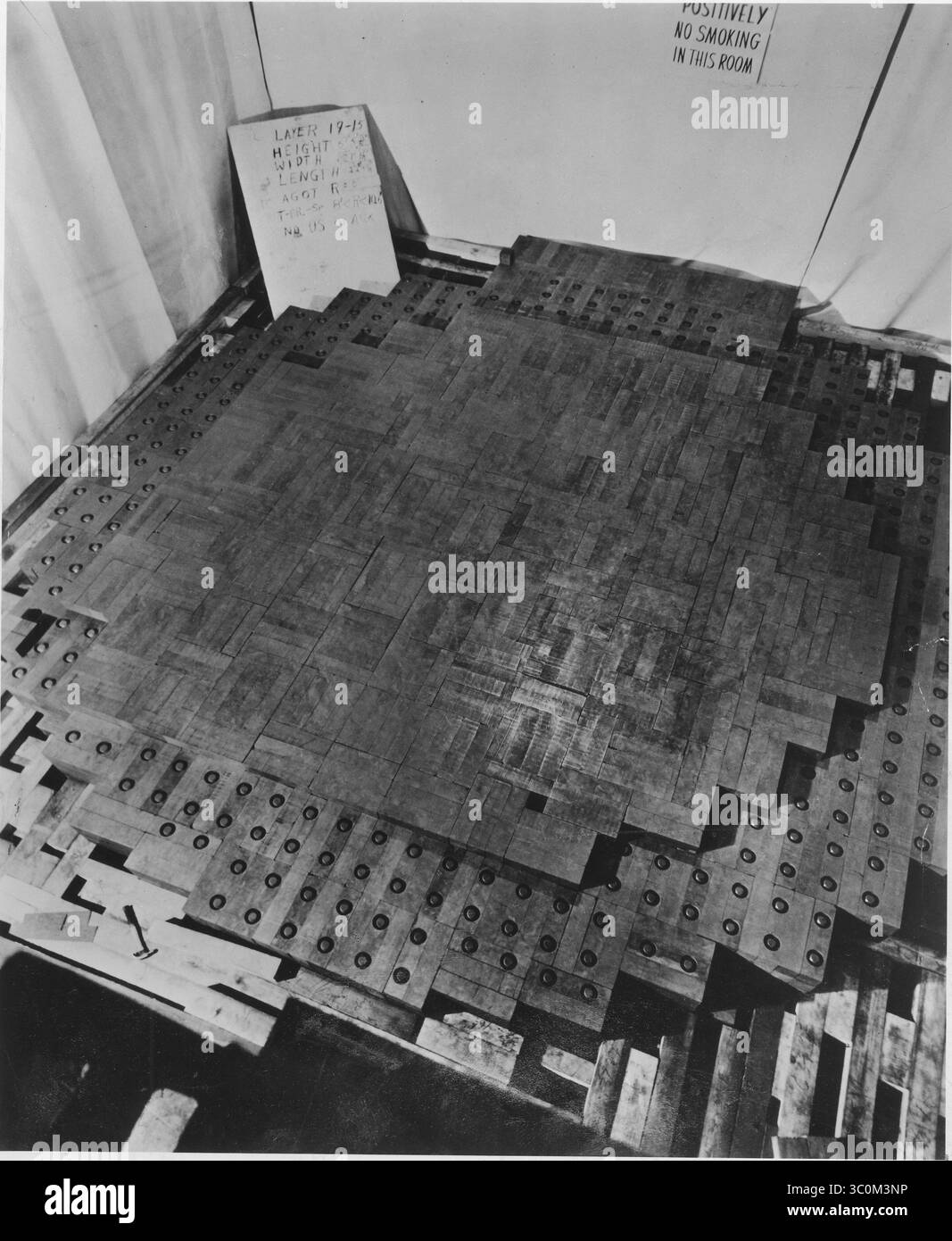 Italian physicist Enrico Fermi's first nuclear reactor being built. Los ...