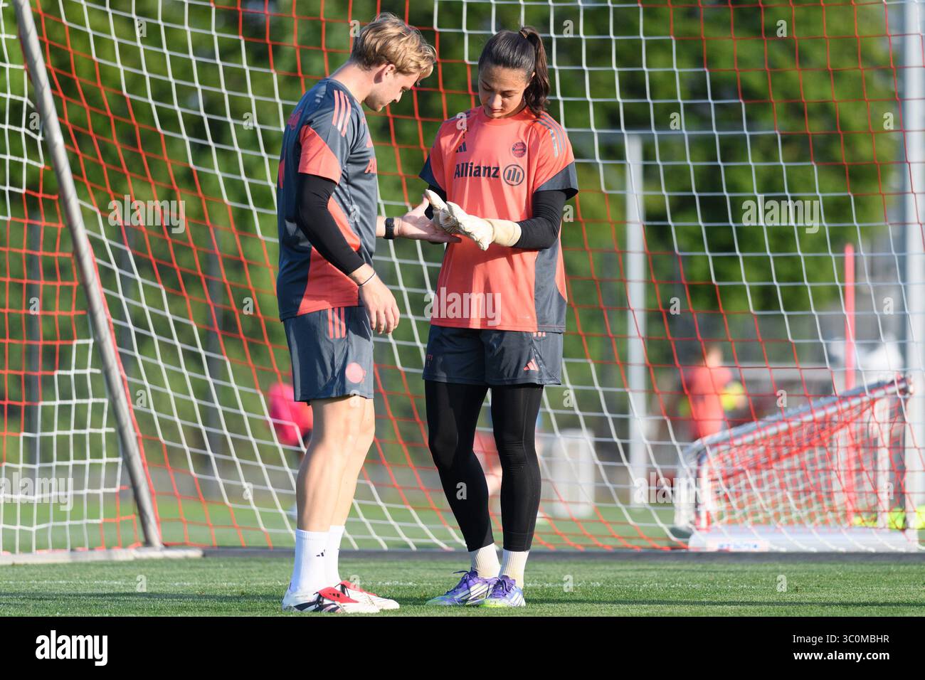Munich, Germany, July 21st 2025: Goalkepper Maria Luisa Grohs (1 FC ...