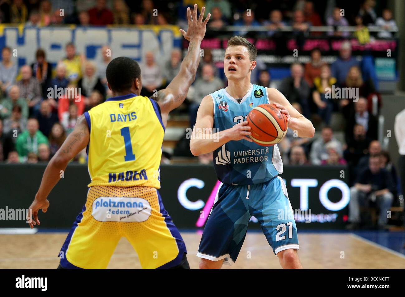 December 8, 2018 - Hagen, Germany - 2. Basketball National League Game ...