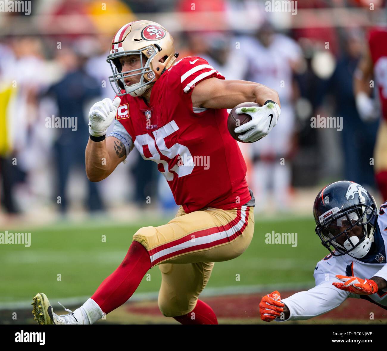 December 9, 2018 - Santa Clara, California, U.S. - San Francisco 49ers ...
