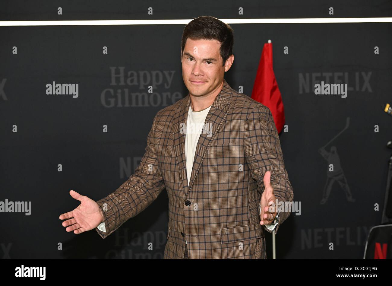Adam Devine attends the premiere of Netflix's "Happy Gilmore 2" at Jazz ...