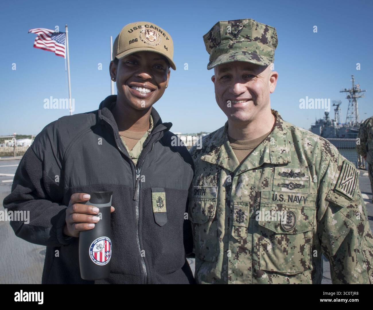 MCPON Smith USS Carney All Hands Call (5168918 Stock Photo - Alamy