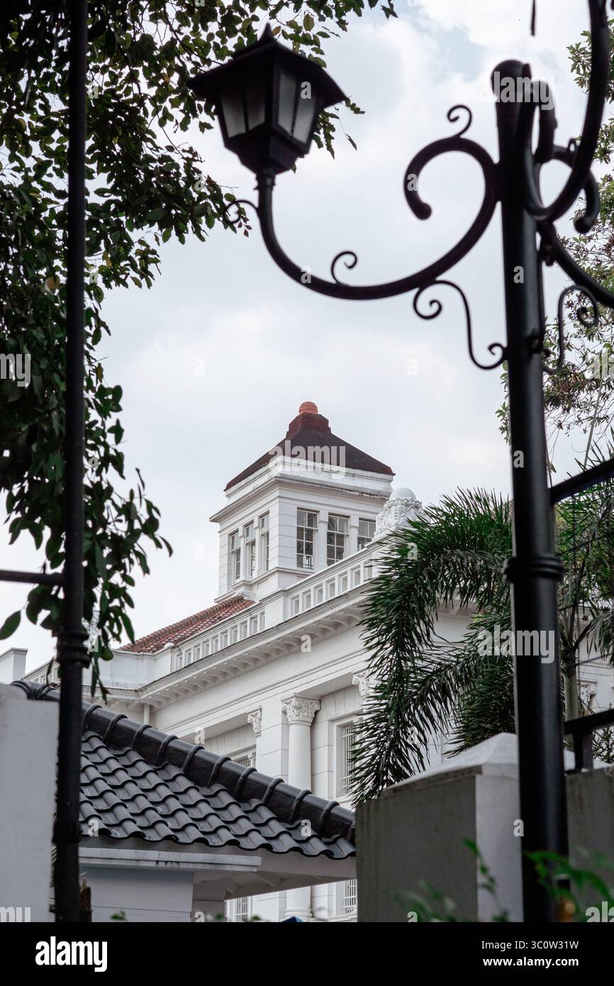 View of a historic white colonial building with a tower in Old Town ...