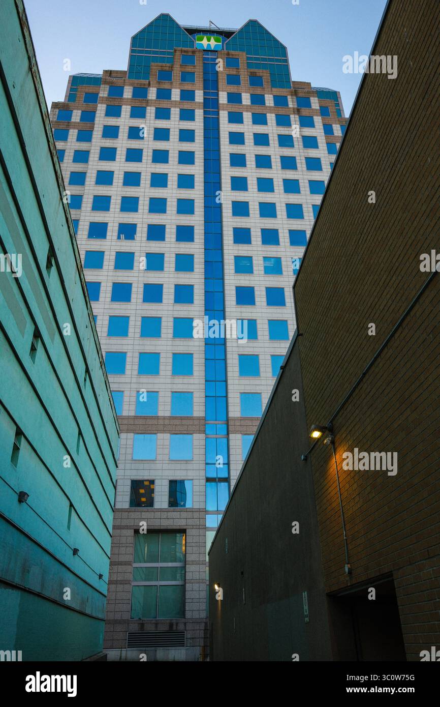 The BC Hydro building down an alley in downtown Vancouver, BC Stock ...