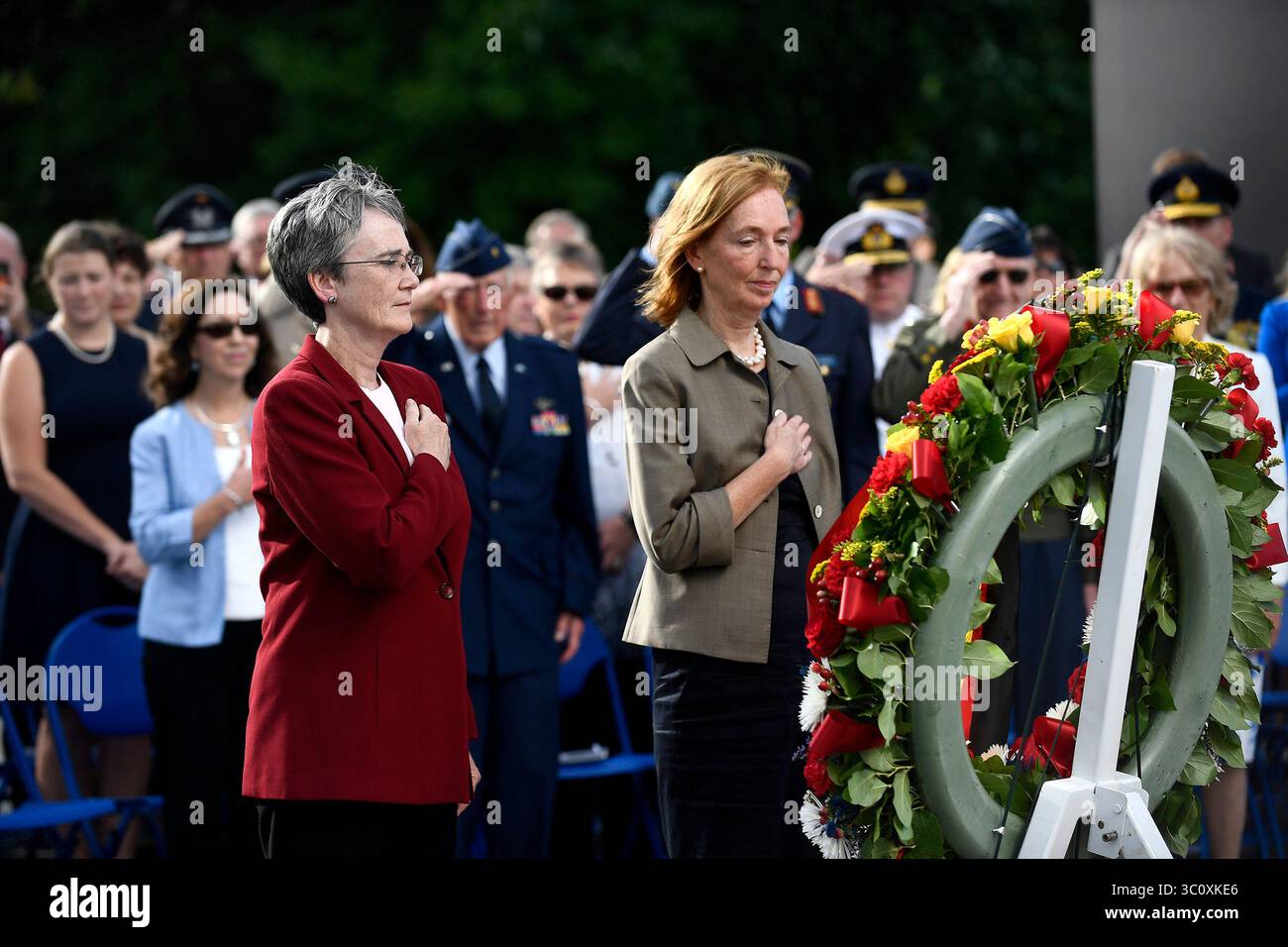 Dr heather berlin hi-res stock photography and images - Alamy
