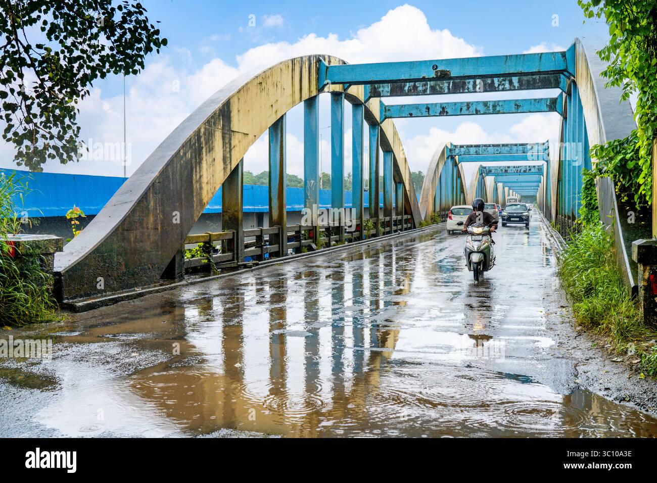 The Kuttippuram Bridge is a bridge that was built in 1953 that connects ...