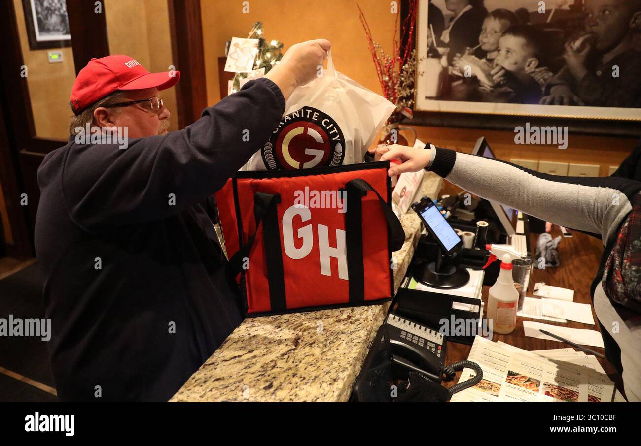 Robert wold hi-res stock photography and images - Alamy