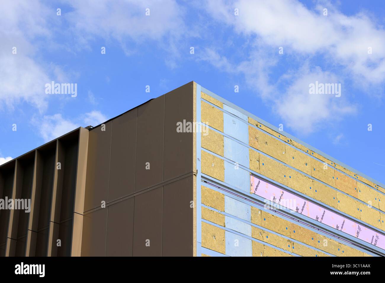 Radcliffe civic hub, rockwool thermal insulation, weather defence ...