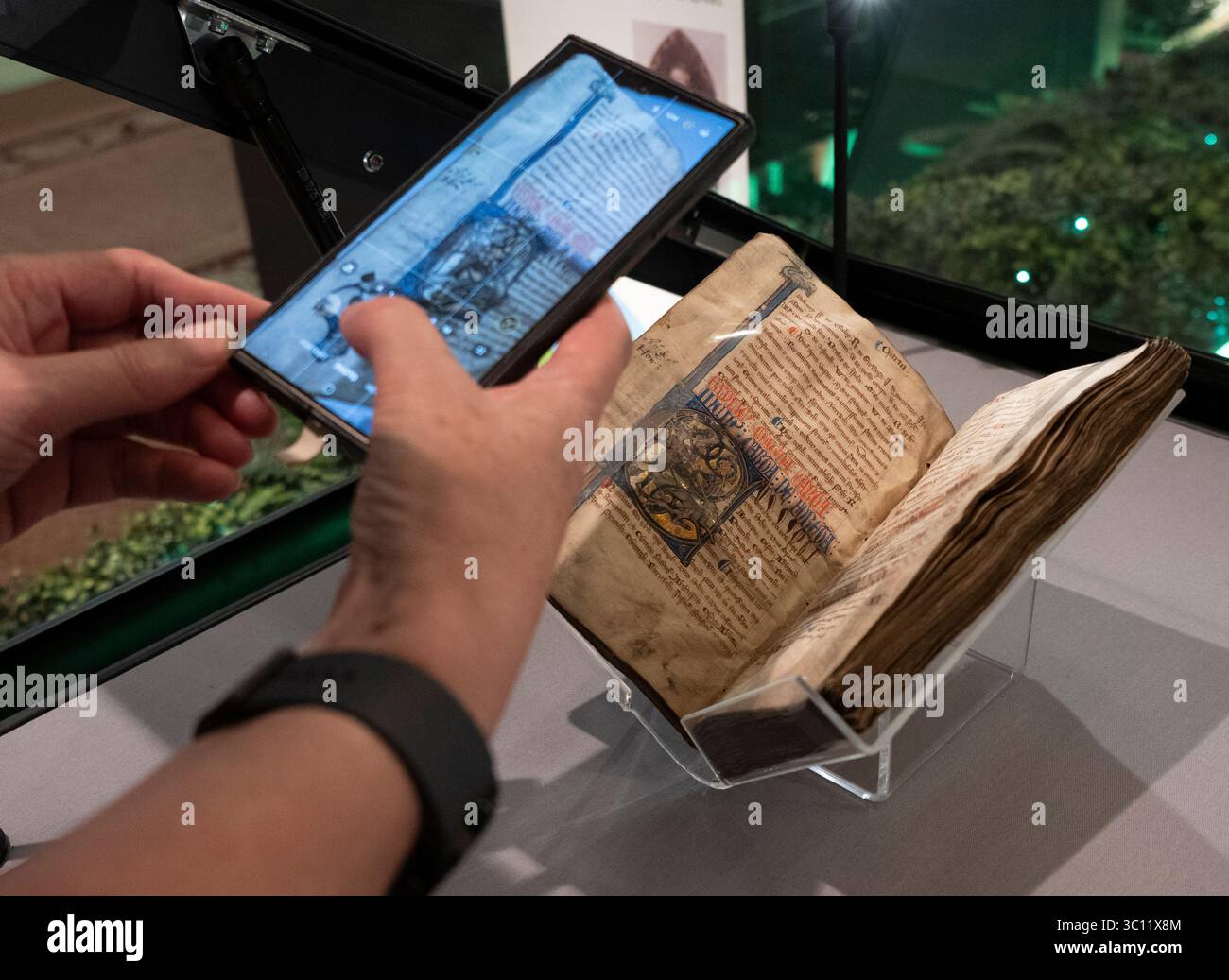 Society of Antiquaries, Burlington House, London, UK. 22nd July, 2025 ...