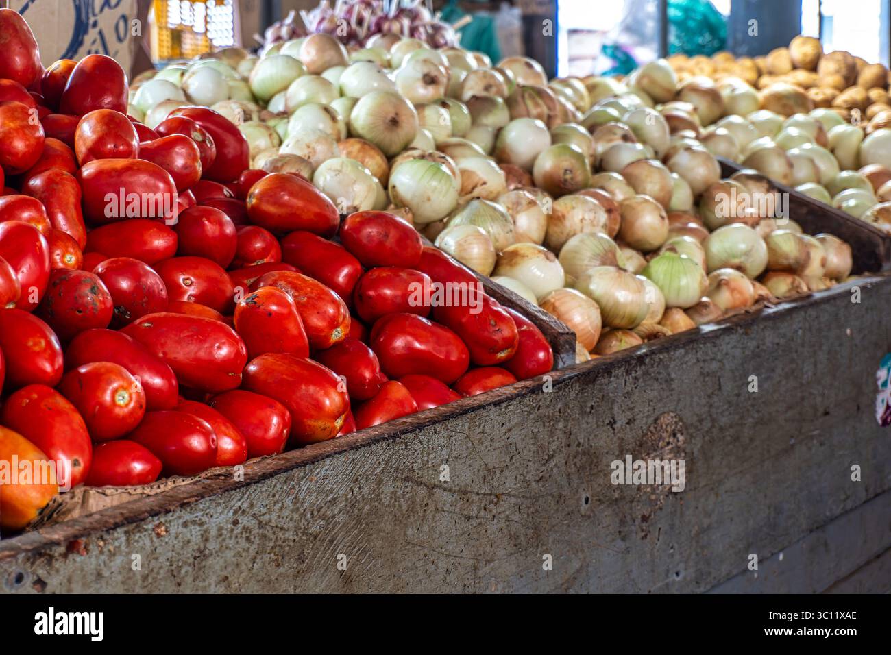 Fresh fruits and vegetables in Vero-o-Peso at Belem do Para, Brazil ...