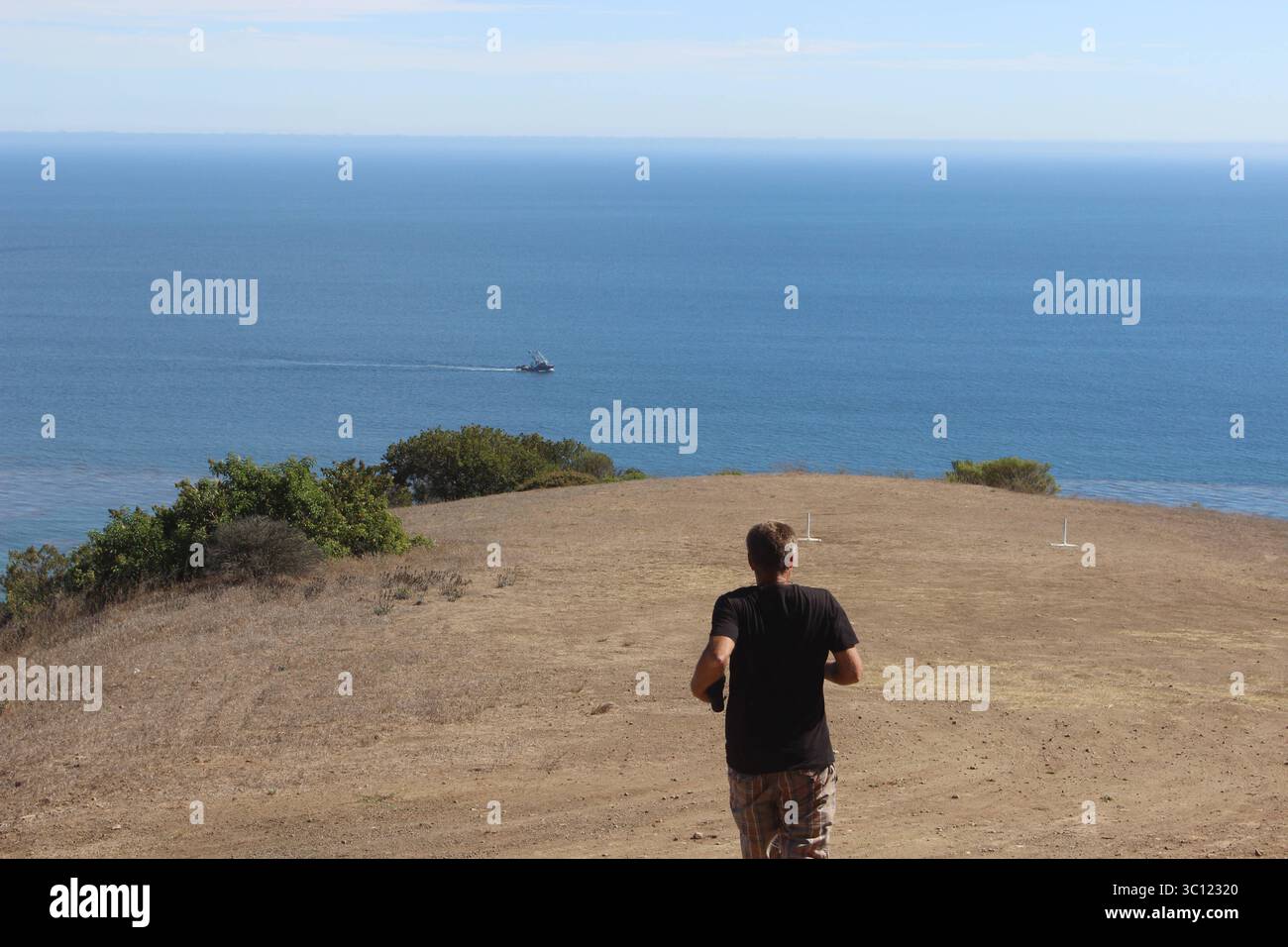 loneliness in men, feeling depressed and alone, psychology and mental ...