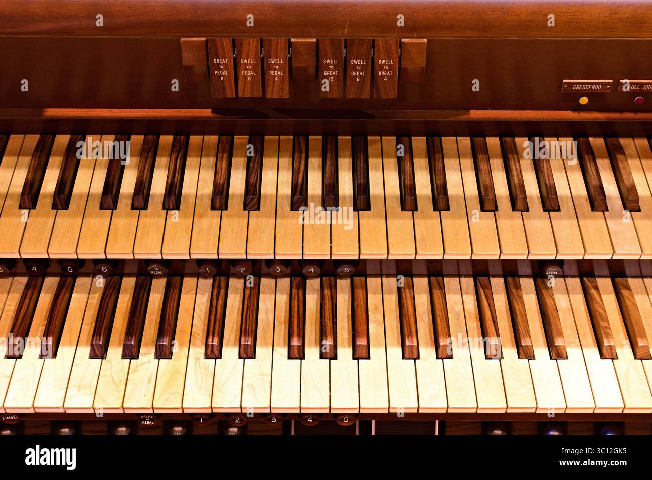 Manual pipe organ hi-res stock photography and images - Alamy