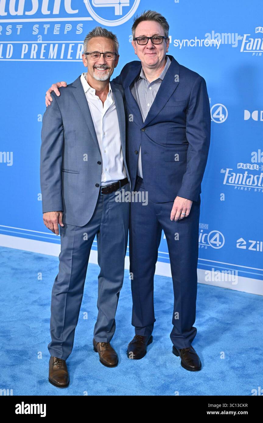 Mitchell Bell und Grant Curtis bei der Weltpremiere des Kinofilms 'The Fantastic Four: First ...