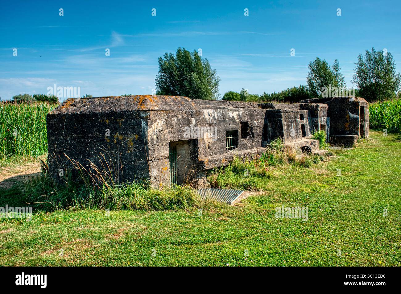 The Abbiette Bunker including a historic photograph of its construction ...
