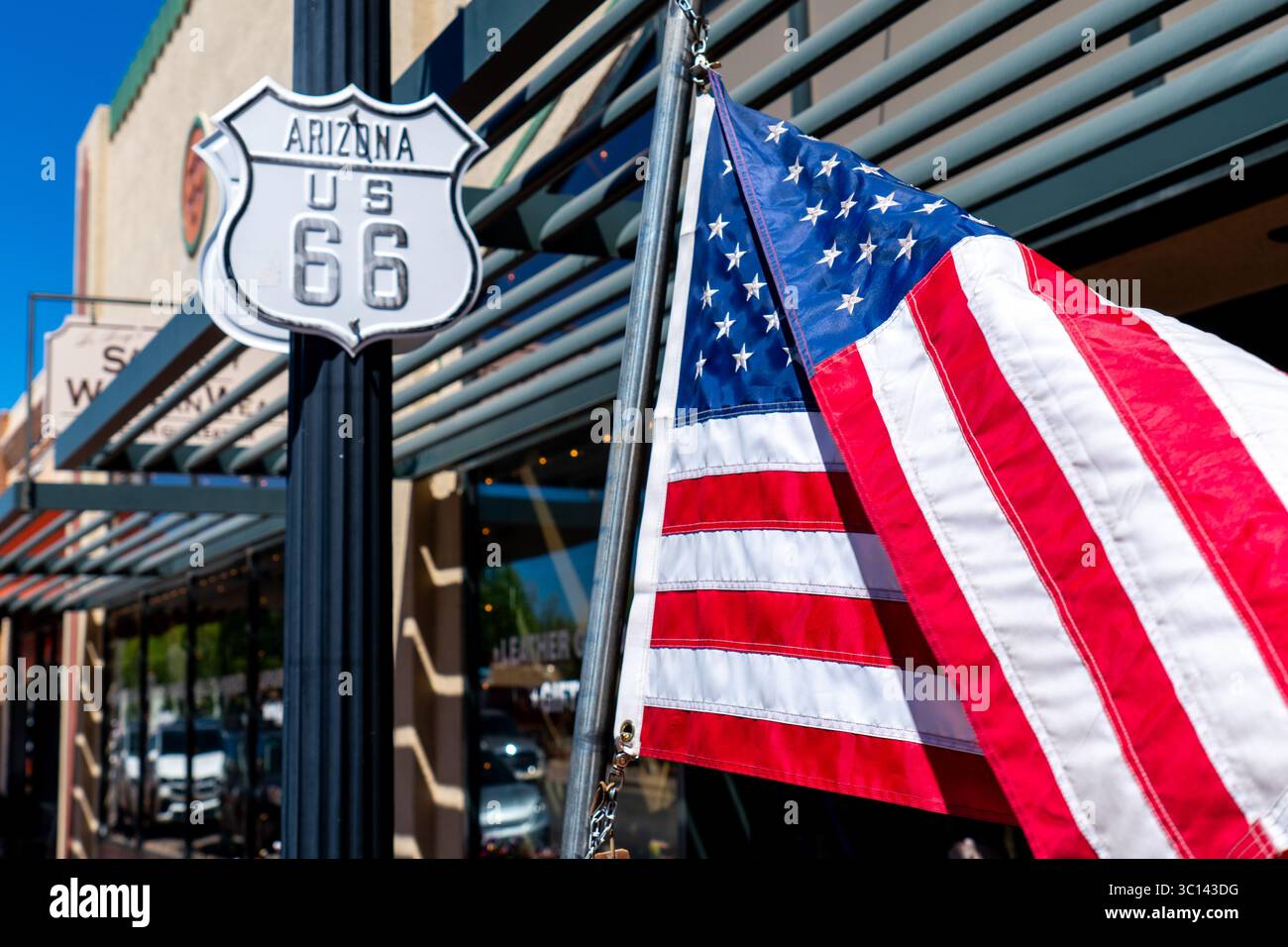 Usa flag in shield hi-res stock photography and images - Alamy