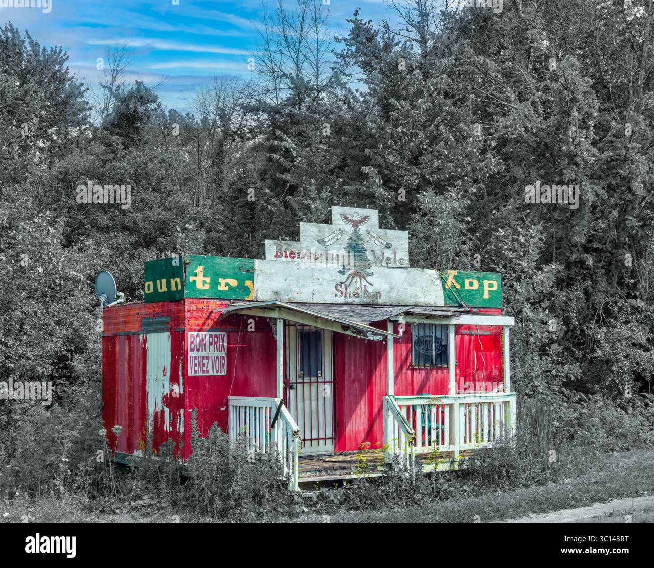 Blue cigarette smoke hi-res stock photography and images - Alamy